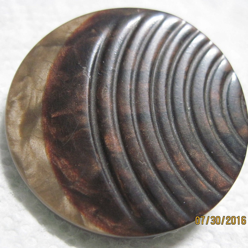 Art Deco Button - Etsy