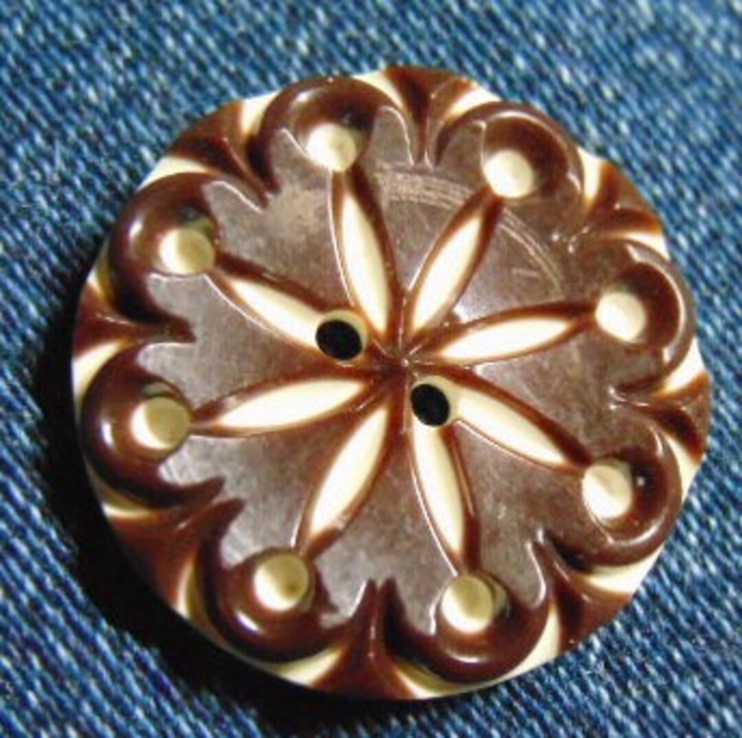 VINTAGE/ANTIQUE BEAUTIFUL 1930's Chocolate Brown & White Celluloid ...