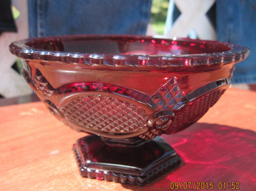 VINTAGE BEAUTIFUL Avon Cape Cod Candy Dish...1987 - Etsy