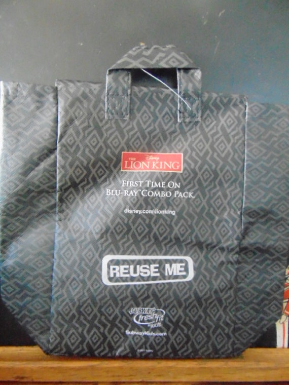 Vintage AWESOME The Lion King REUSE ME Carry Lunch Ba… - Gem