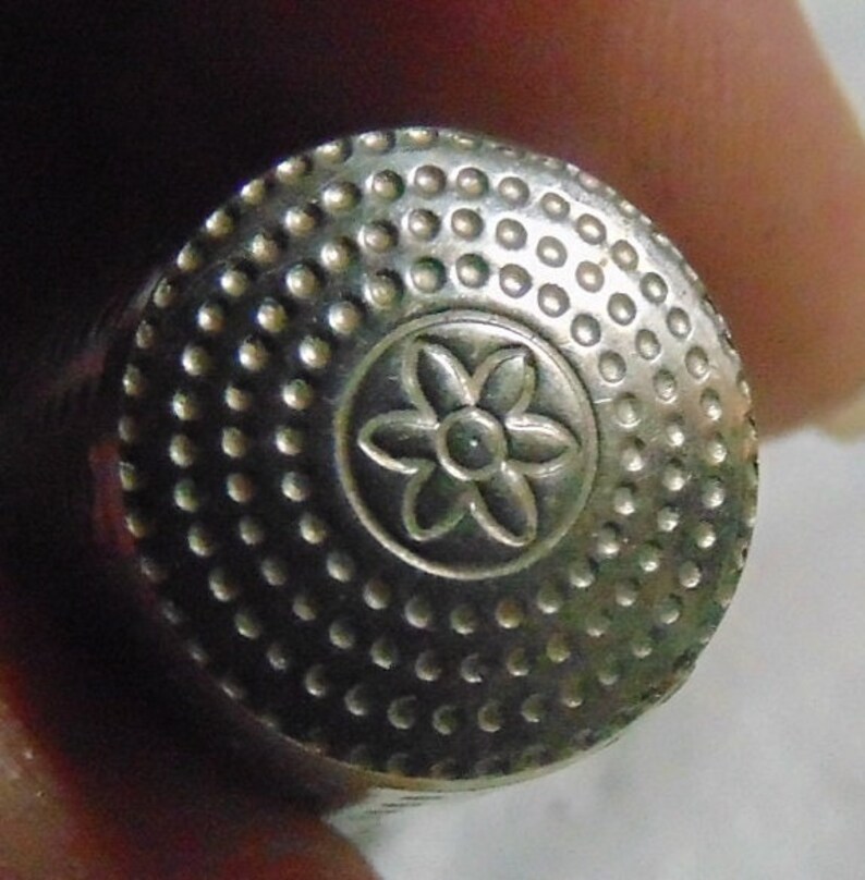 VINTAGE BEAUTIFUL 60's/70's Silver W/ 'crest' W/painted Glass Enamel ...