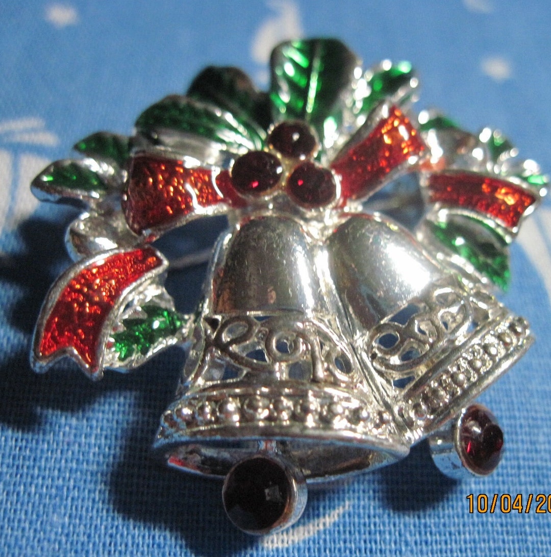 Vintage BEAUTIFUL AVON Silver Christmas Bells W/enamel Holly/berries ...