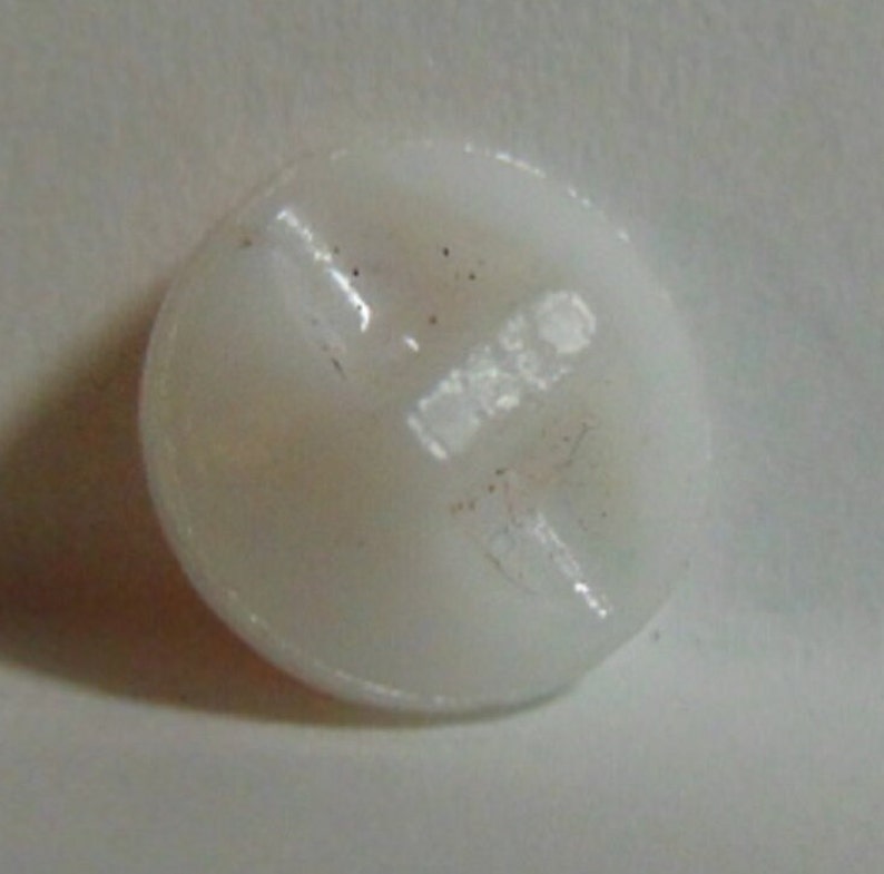 VINTAGE SWEET 40's White Milk Glass Button W/ Colorful Little Clown ...