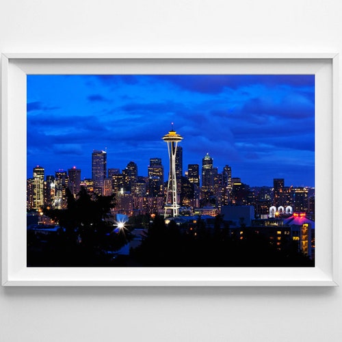 Seattle Aquarium at Night Blue Wall Art Seatte Art Night - Etsy