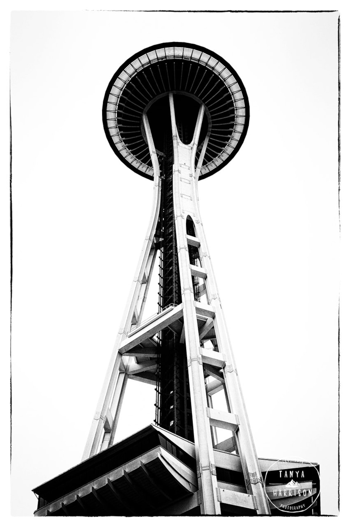 Seattle Art Space Needle Black and White Vertical Wall Art Monochrome ...