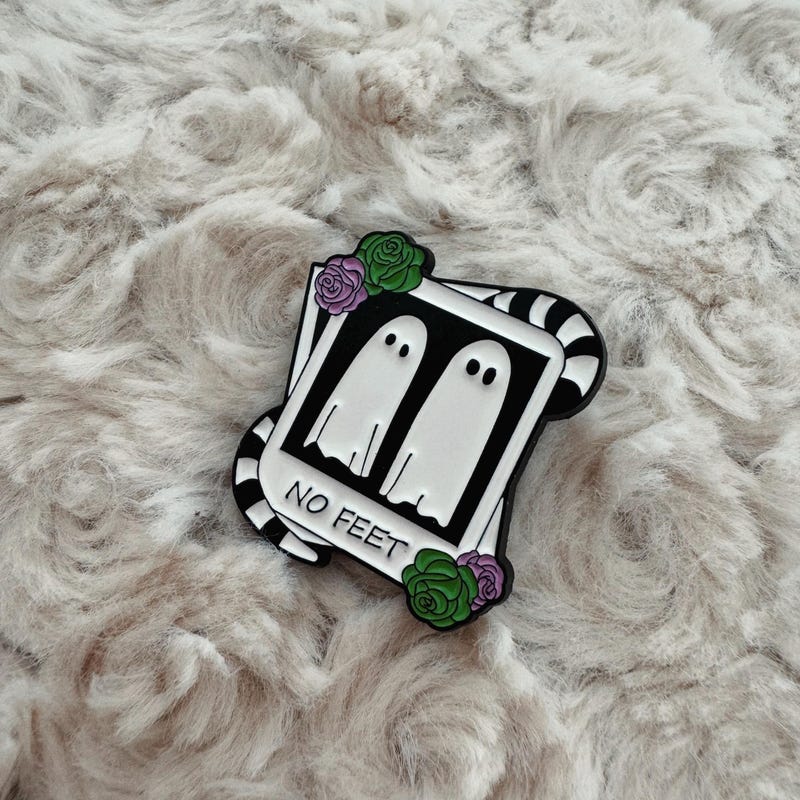 Beetlejuice No Feet Ghost - Etsy