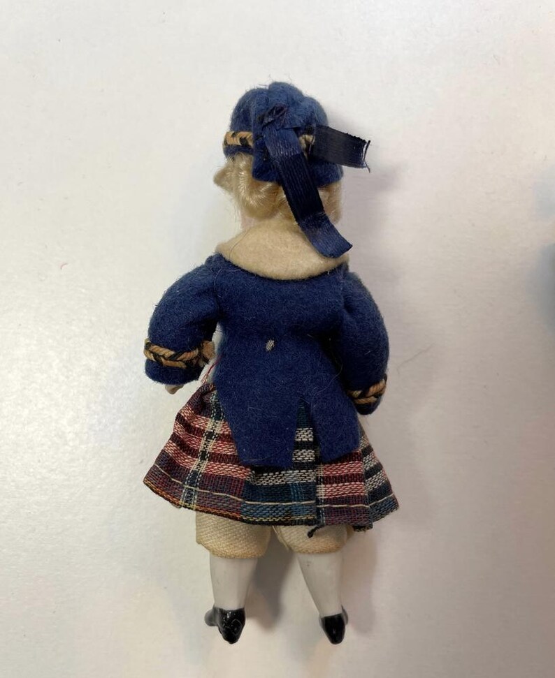 コレクターズアイテム Ref: 2148 アンティーク ドイツ製 ミニヨネ ビスクドール 箱付き - Etsy 日本