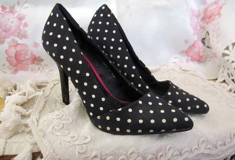 ATMOSPHERE Rare Find Beautiful Polka Dots Classic High Heels - Etsy