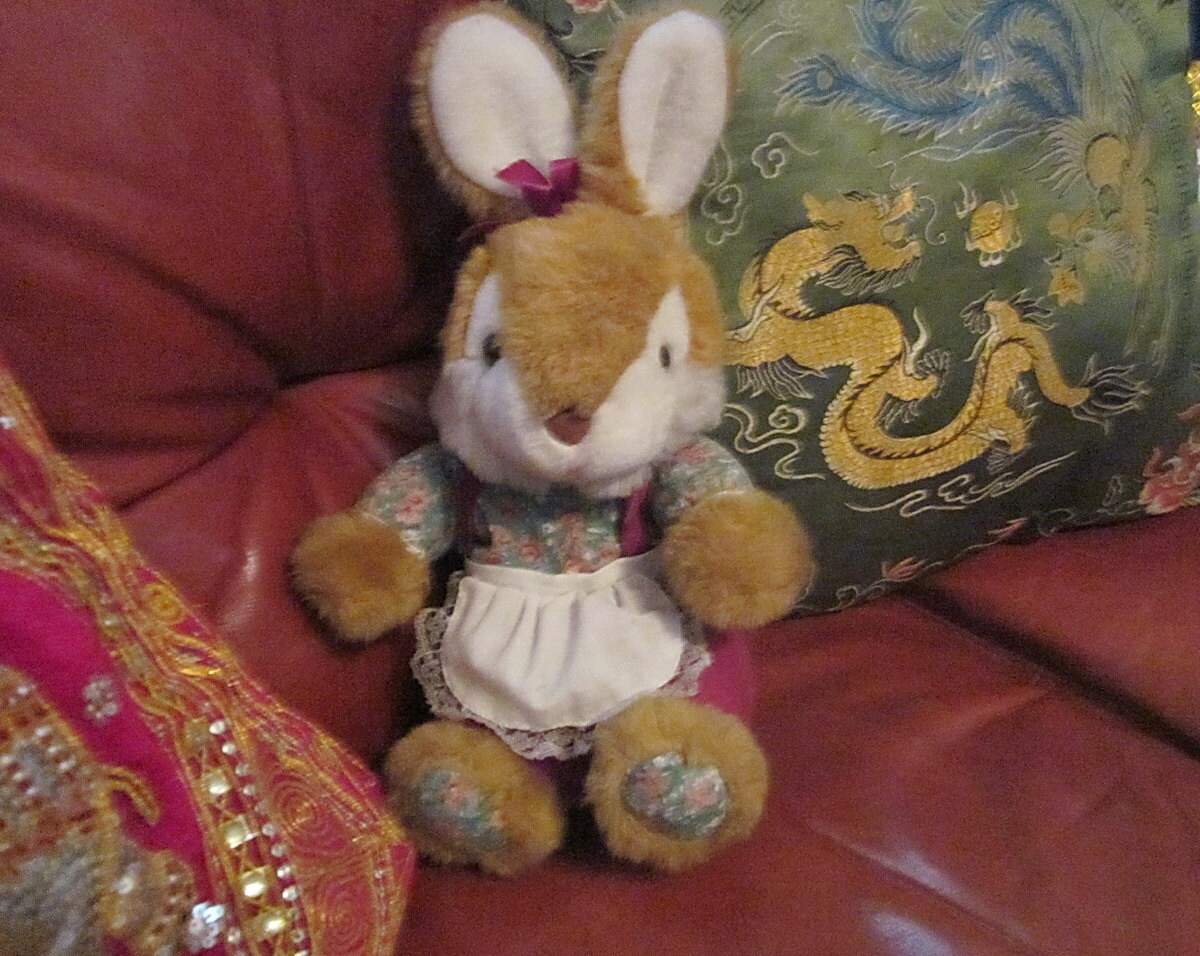 Adorable Huggable Bunny / Rabbit - 70's Vintage Collectible Item - Etsy