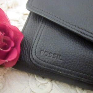 FOSSIL - Beautiful BLACK Genuine Leather Wallet / Insert Spots for ...
