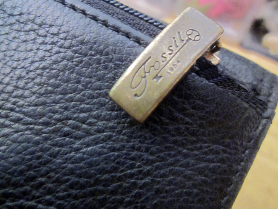 FOSSIL - Beautiful BLACK Genuine Leather Wallet / Insert Spots for ...