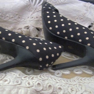 ATMOSPHERE - Rare Find Beautiful Polka Dots Classic High Heels ...