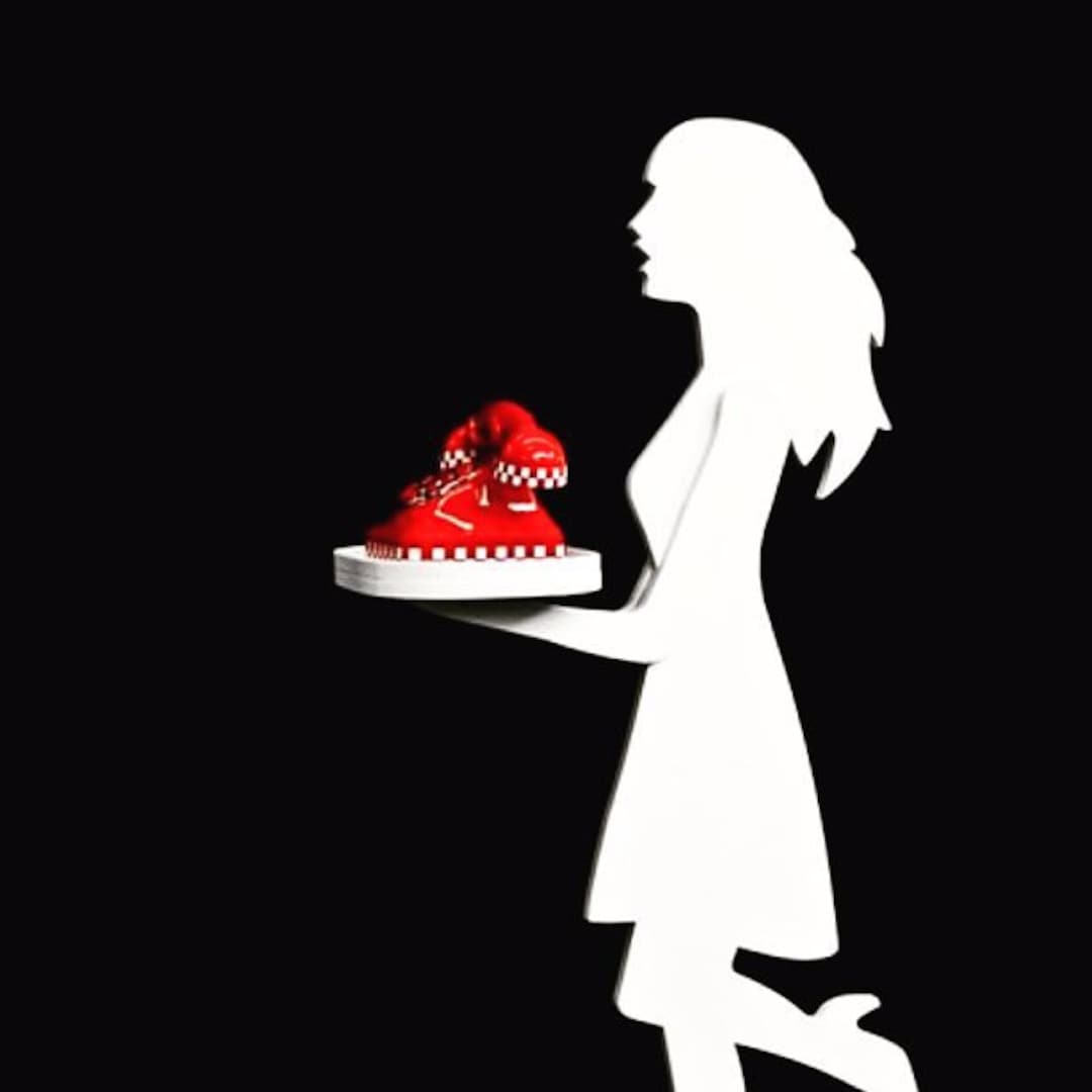 First Lady Eva / Statue of the Table Stand / Wooden Hand Made / for the ...