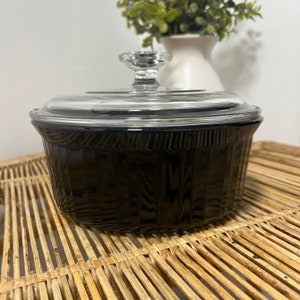 Lovely French Black Corning Ware Round Casserole Dish 8 Inch Black ...