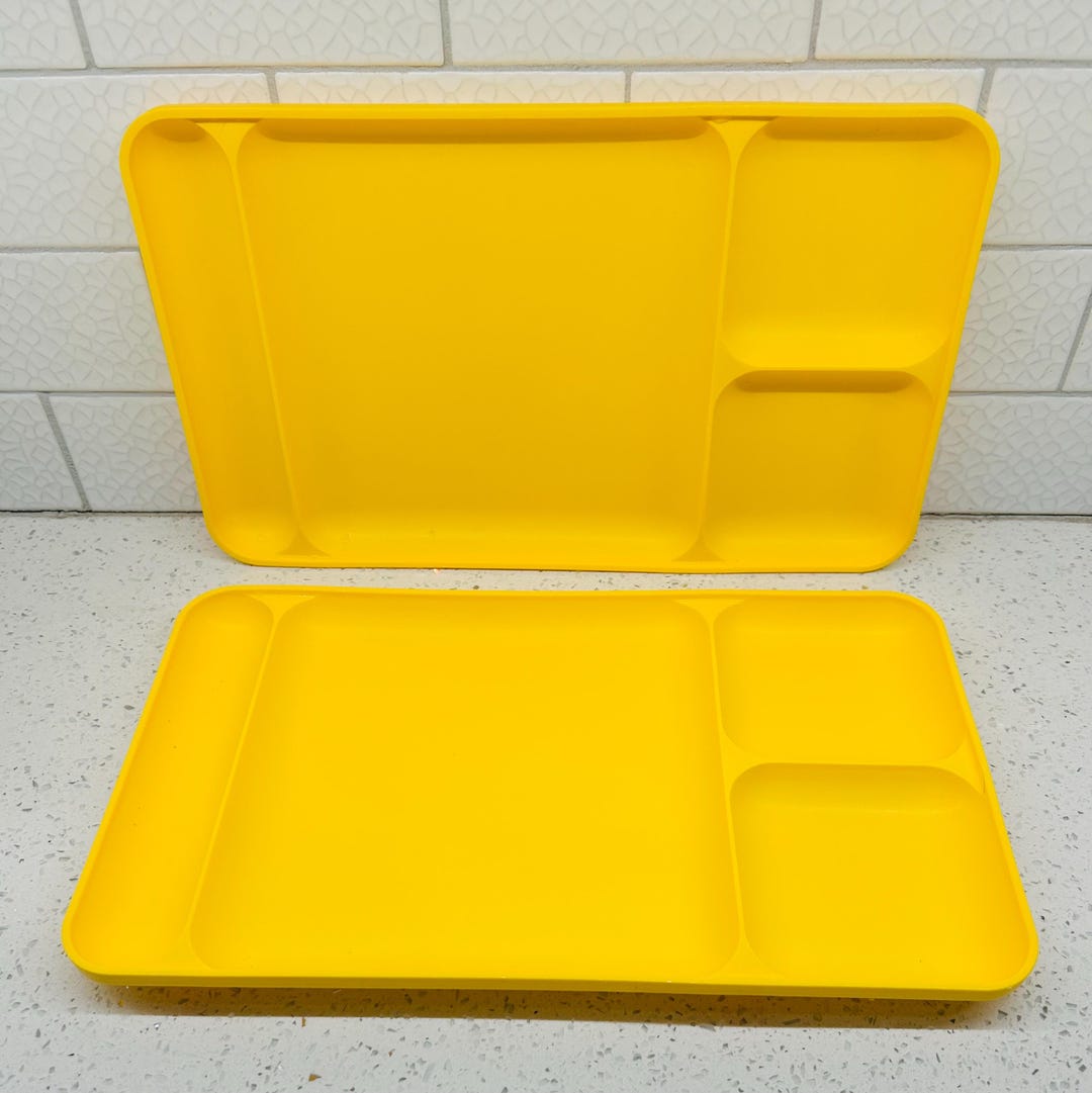 Vintage Tupperware - Multi Colored Dinner Trays 1535 - Set of 2 Yellow ...