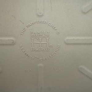 The Pampered Chef Large Family Heritage 15" Rectangle Stone. Unglazed ...