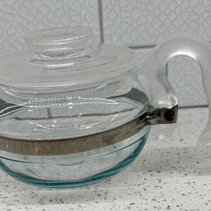Vintage Pyrex Flame Ware Glass Coffee Tea Pot 8446-B 6 Cup With 7756 C ...