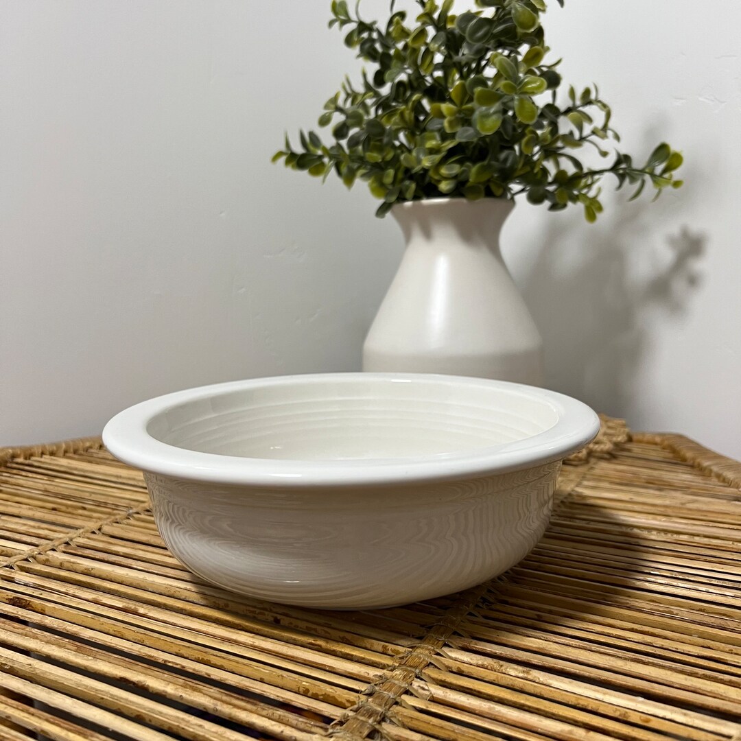 Fiesta White Vegetable Bowl Fiestaware Serving or Salad Bowl HL Co - Etsy