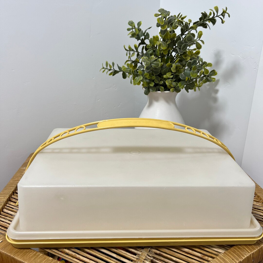 Tupperware Yellow Rectangle #719-1 Cake Taker Carrier - Etsy