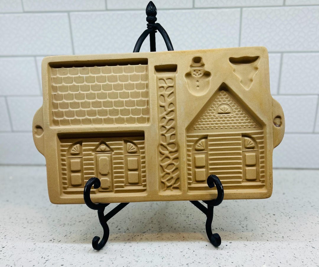 The Pampered Chef Retired Family Heritage Ginger Bread House Cookie ...