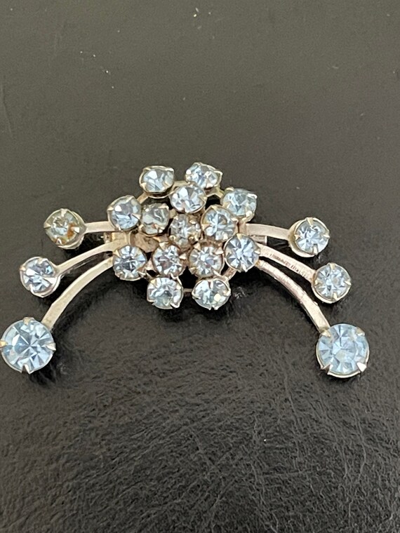 Vintage pale blue rhinestone - Gem