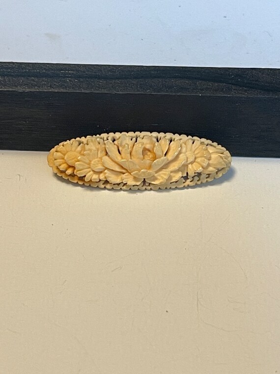 Celluloid Carved Floral Oval Brooch Vintage - Gem