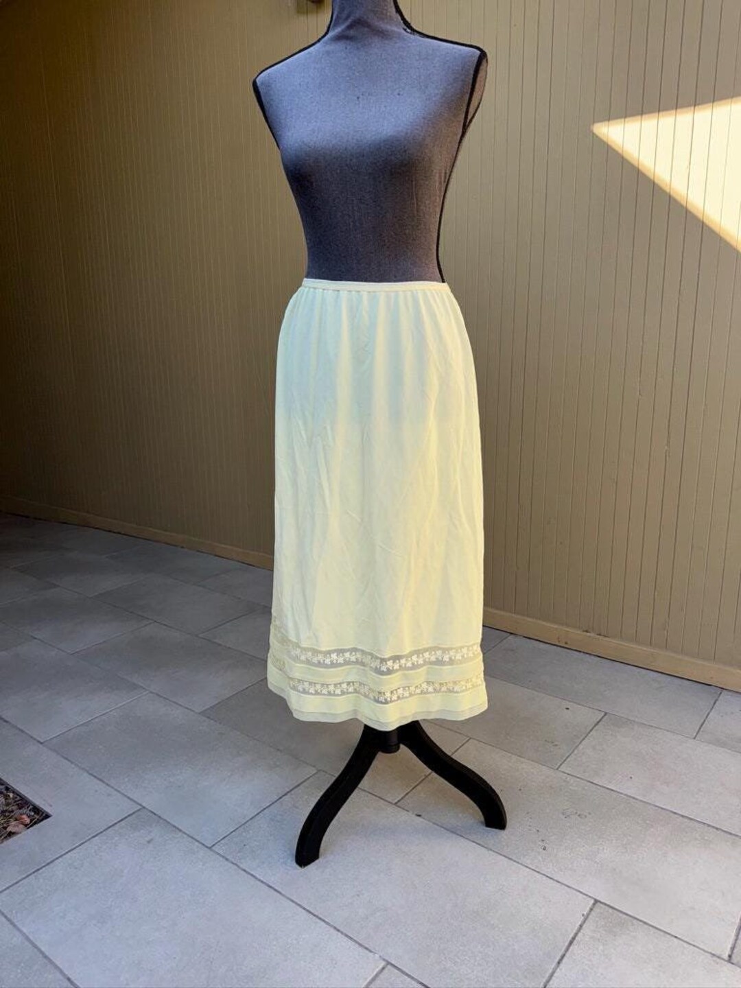 60s Dorella Yellow Lace Nylon Half Slip Skirt Size Large - Etsy
