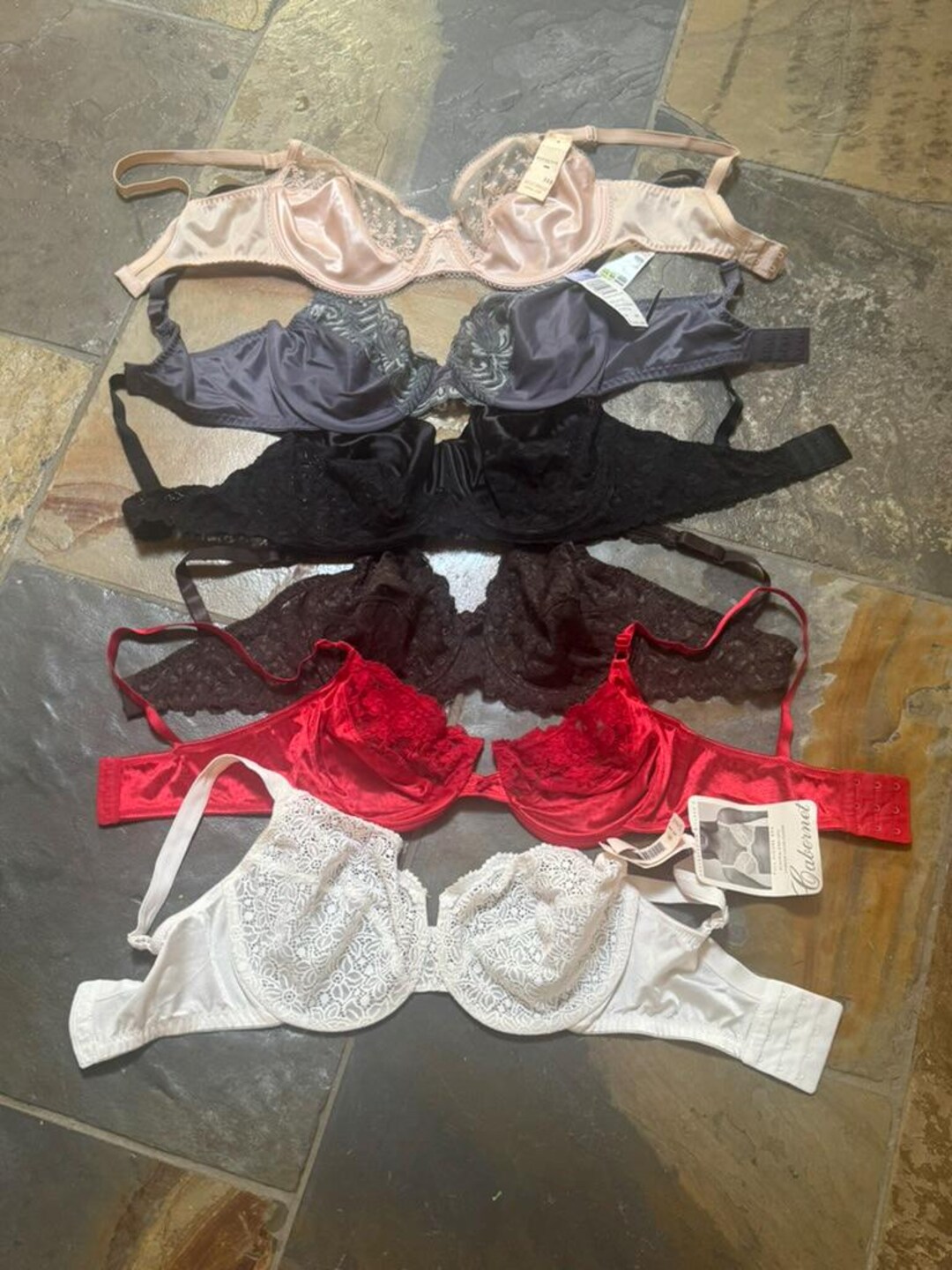 Lot of 6 NOS Lace Underwire Bras: Full Coverage 34/36 D - Etsy UK