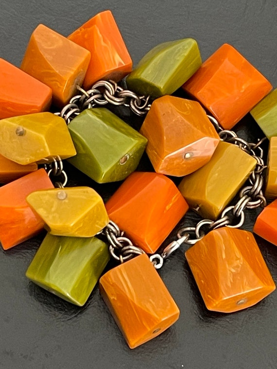Bakelite Chunky Charm Dangle Bracelet Tested - Gem