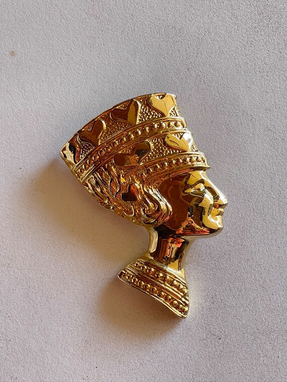 Vintage Egyptian Revival Gold Horus the Sky God Falco… - Gem