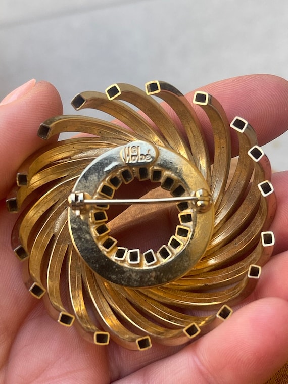 Hobe Signed Gold Swirl Brooch Vintage Signed Jewelry - Gem