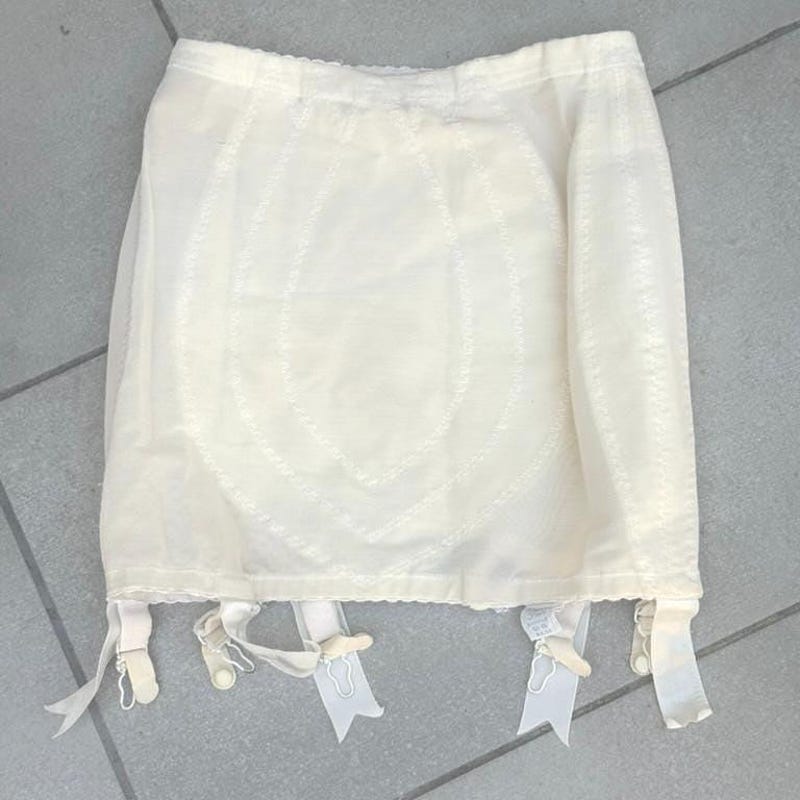 Louis Girdles - Etsy Canada