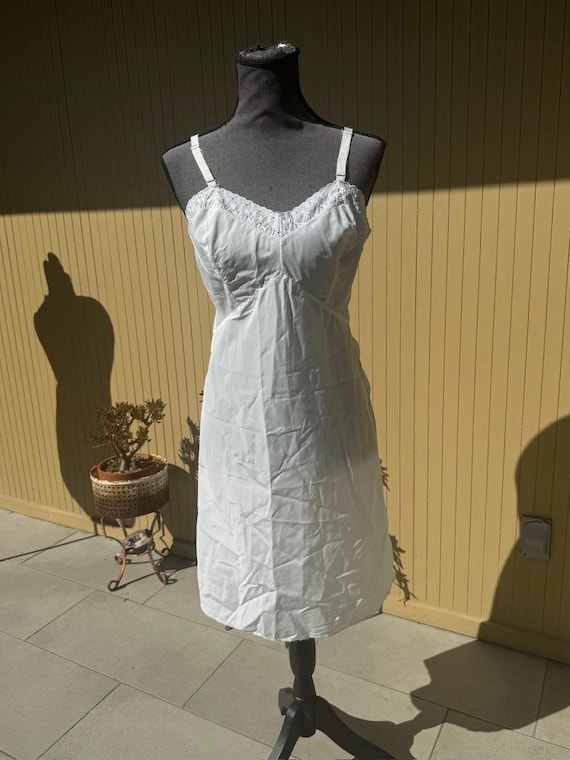 60s Barbizon Excelle Full Slip Dress White Lace Eyele… - Gem