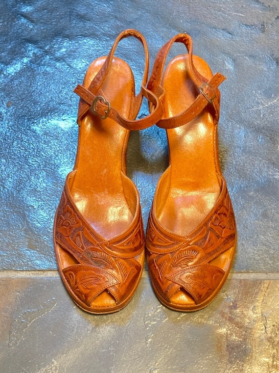 1950s Tooled Leather Sandals, Vintage Tan Leather San… - Gem