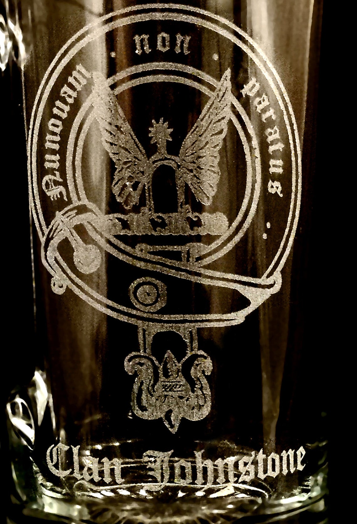 Clan Johnstone / Johnston Scottish Crest Stein Set of 4: Free Shipping ...