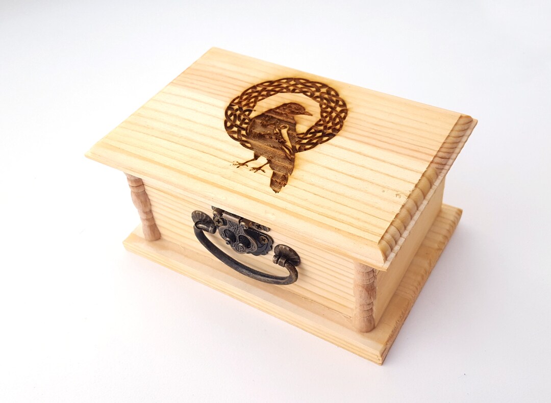Celtic Raven Wooden Box : Free Custom Engraving - Etsy