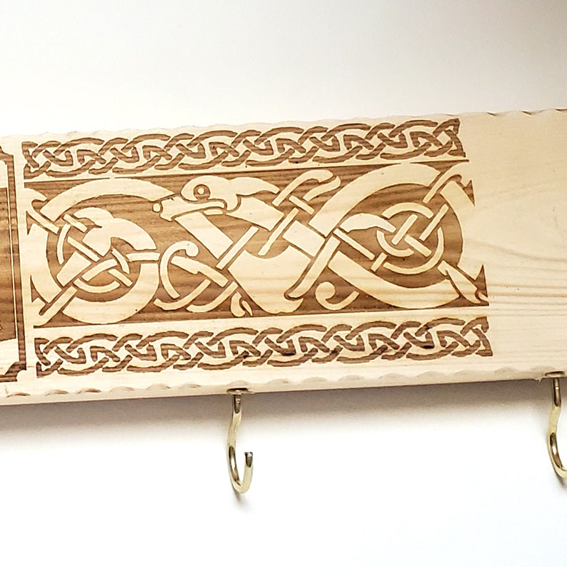 Decorative Celtic Knot Wall Hooks, Multipurposes Wooden Wall Mounted ...