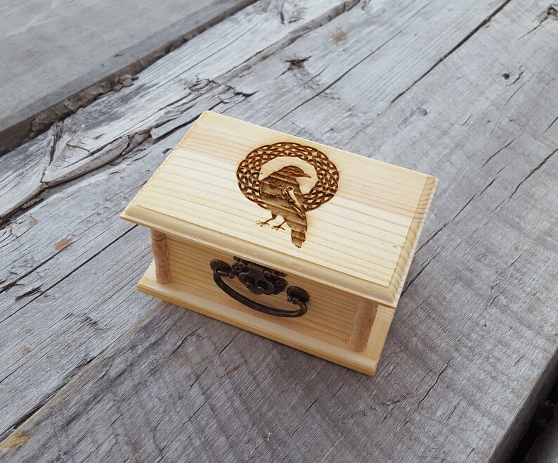 Celtic Raven Wooden Box : Free Custom Engraving | Etsy