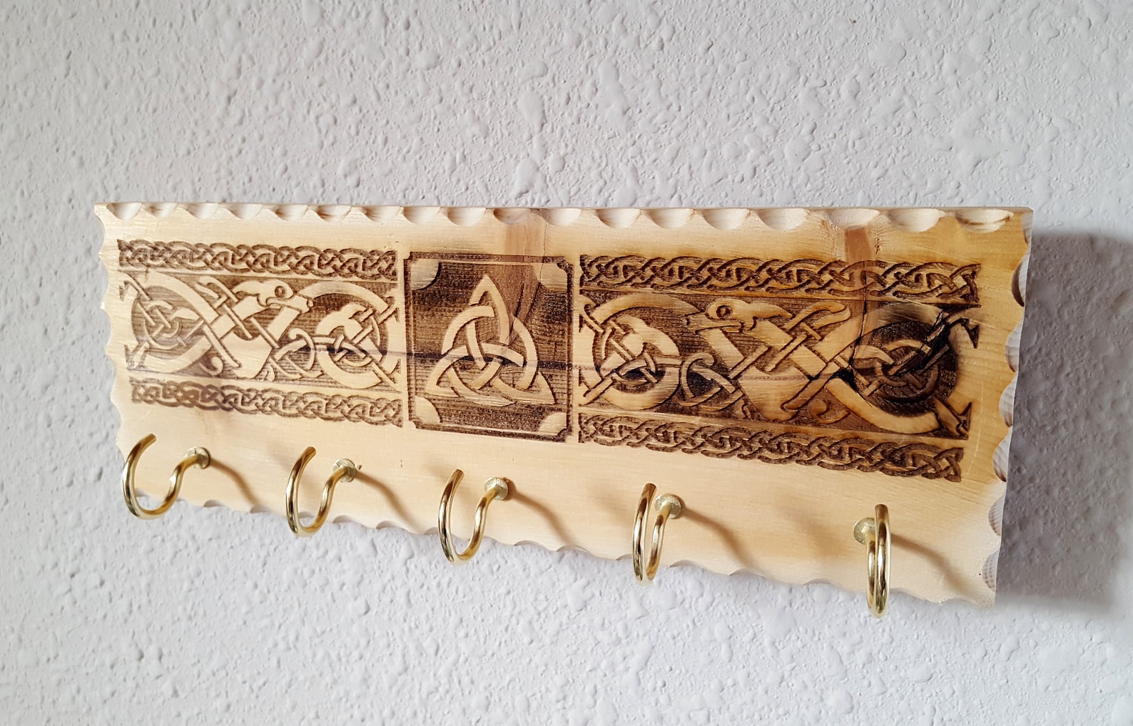 Decorative Celtic Key Hanger Celtic Knot Wooden Wall Mounted - Etsy