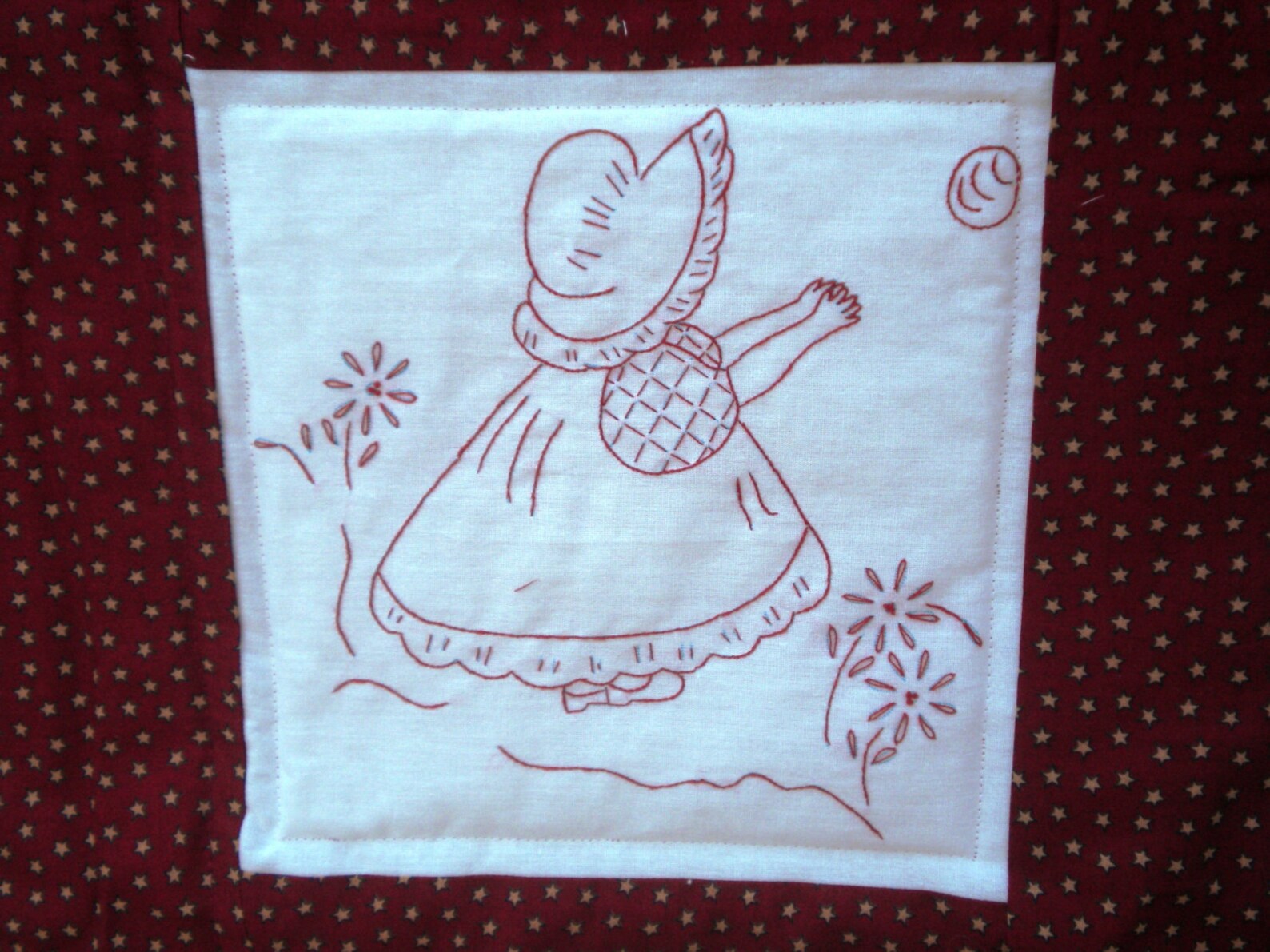 Sunbonnet Sue in Redwork Baby Quilt/ Toddler Blanket Hand Embroidered ...
