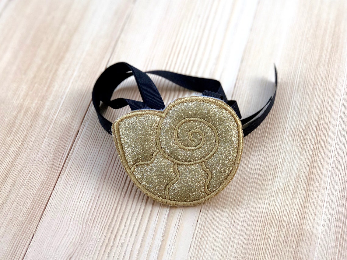 Ursula Inspired Shell Necklace Embroidered Glitter Dress up | Etsy