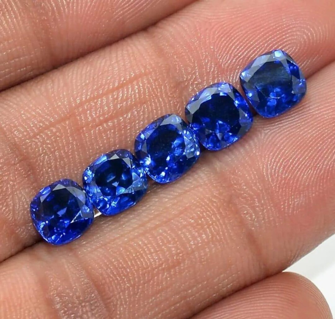 25 CT Lot Certified Royal Blue Color Lab Grown Blue Sapphire , Cushion ...
