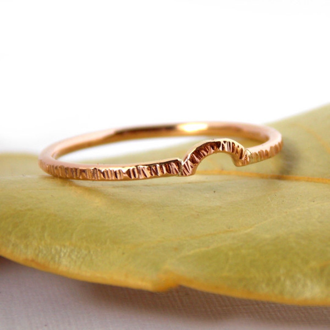 Gold Hatched Curved Stacking Band: Line Textured Ring, Solid Gold Ring ...