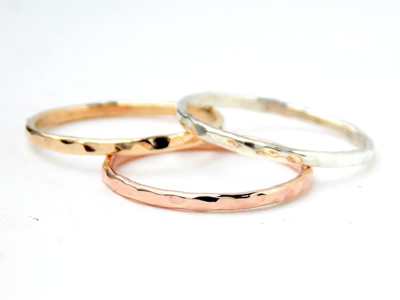 Reflection Stacking Ring: Textured Ring 14K Gold-filled Ring - Etsy
