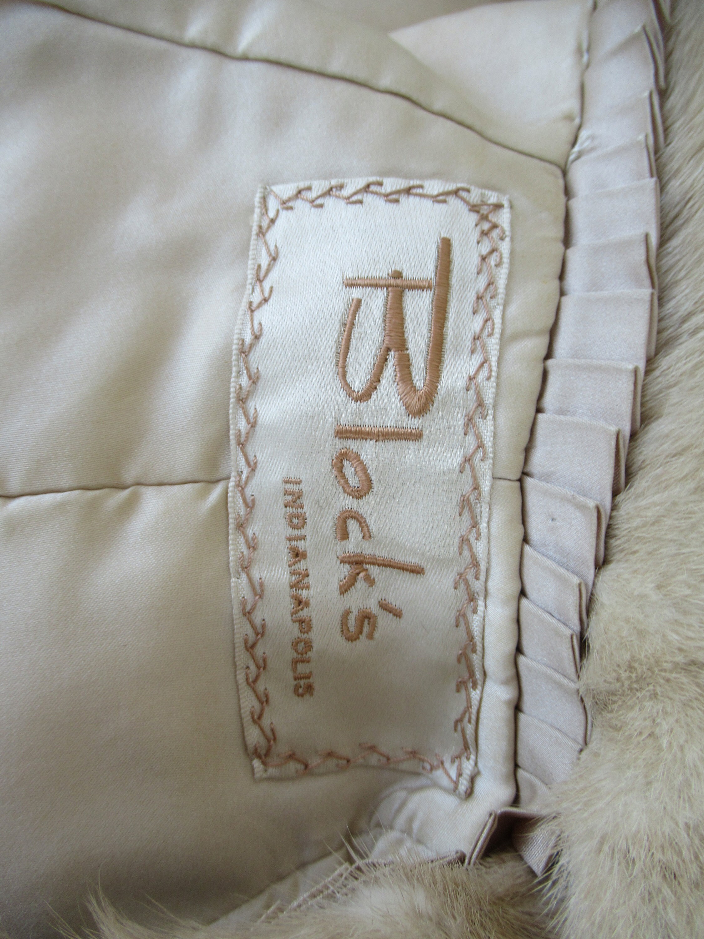 Vintage Tan Fur Cape by Blocks Indianapolis - Etsy