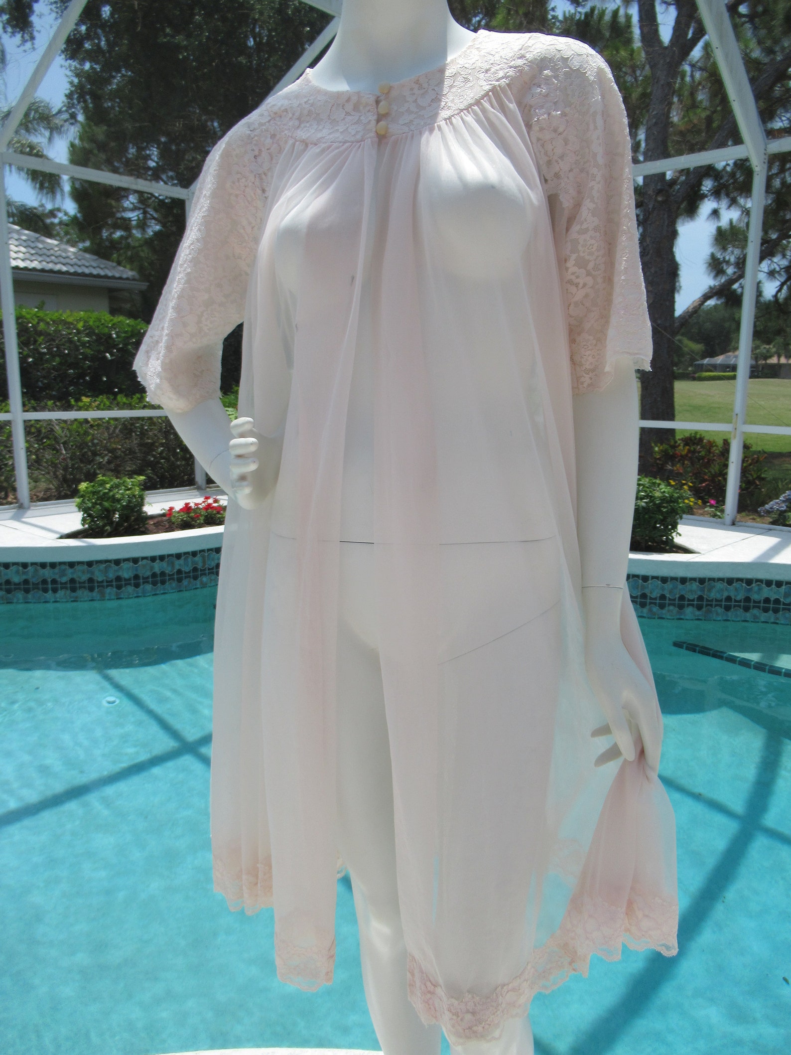 Vintage Sheer Peignoir Robe Pale Pink With Gorgeous Lace Trim - Etsy