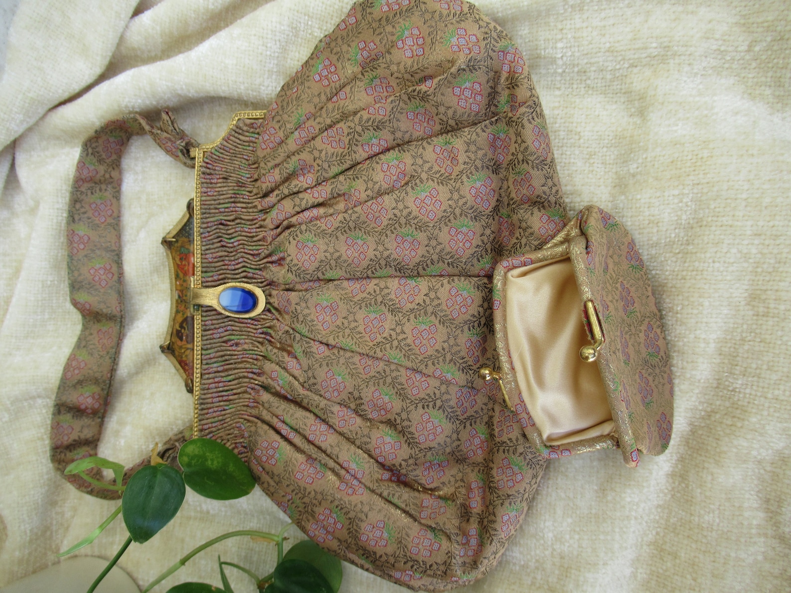 Vintage Art Deco Purse/bag, Oriental Scene on Front /floral Motif on ...