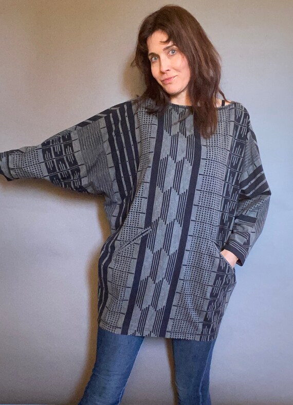 VTG GENE EWING Bis Wool Avant Garde batwing sleeve Tu… - Gem