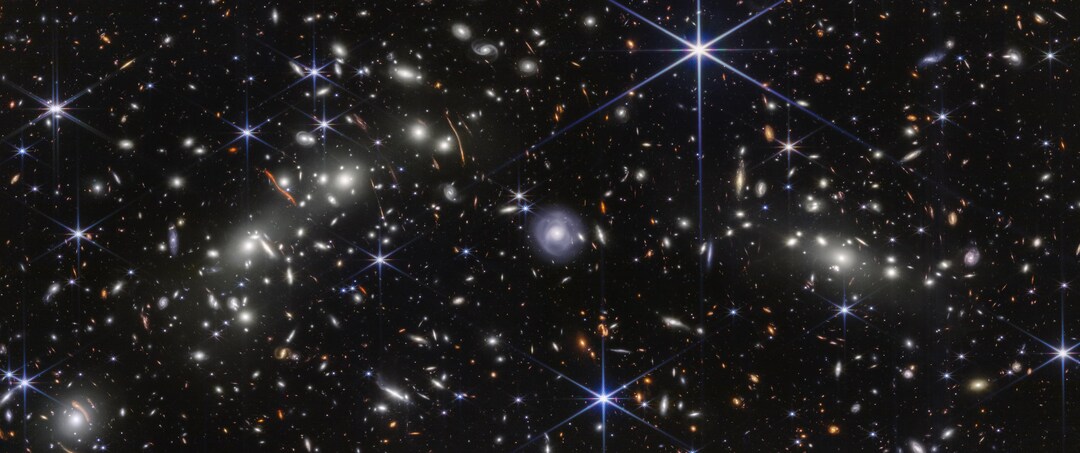 Bullet Cluster Photograph: Bullet Cluster Cosmic Image, Digital ...