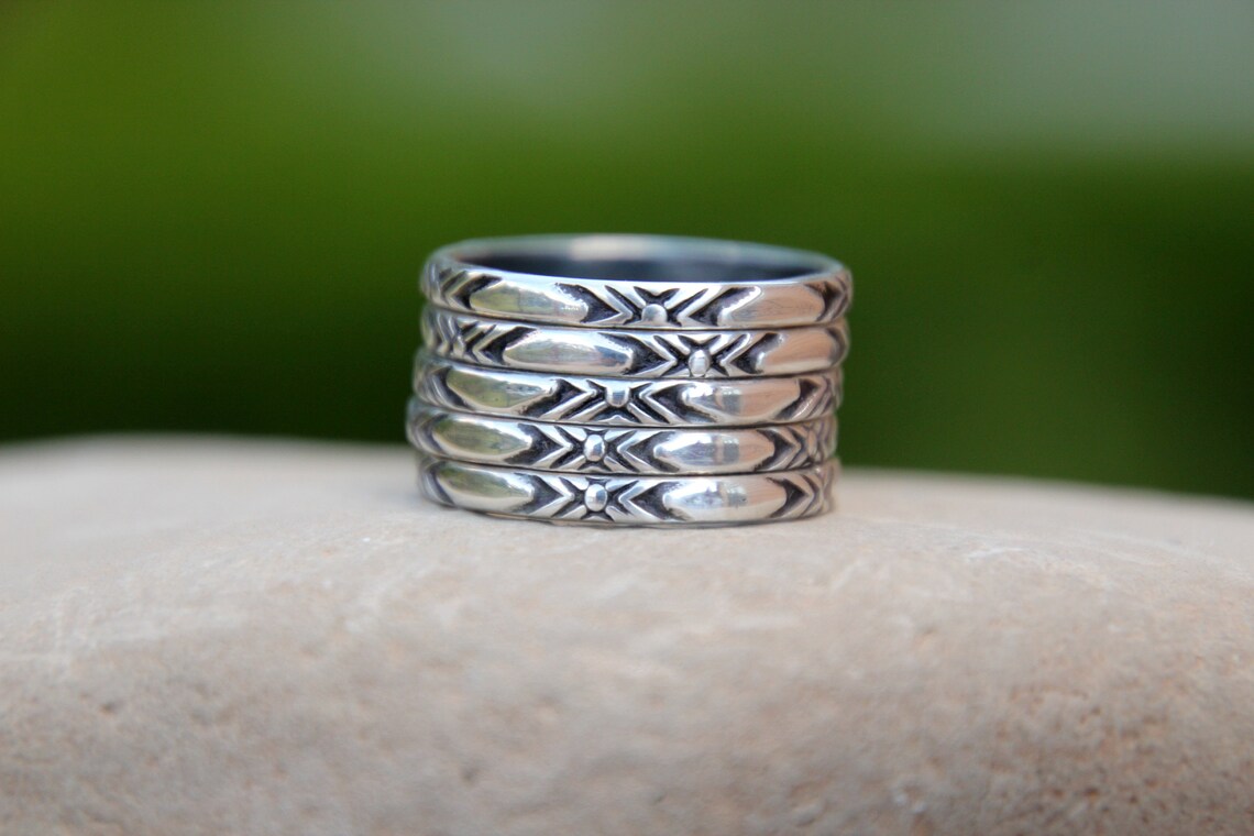 PATTERN STACKING RINGS rustic wedding band minimalist | Etsy